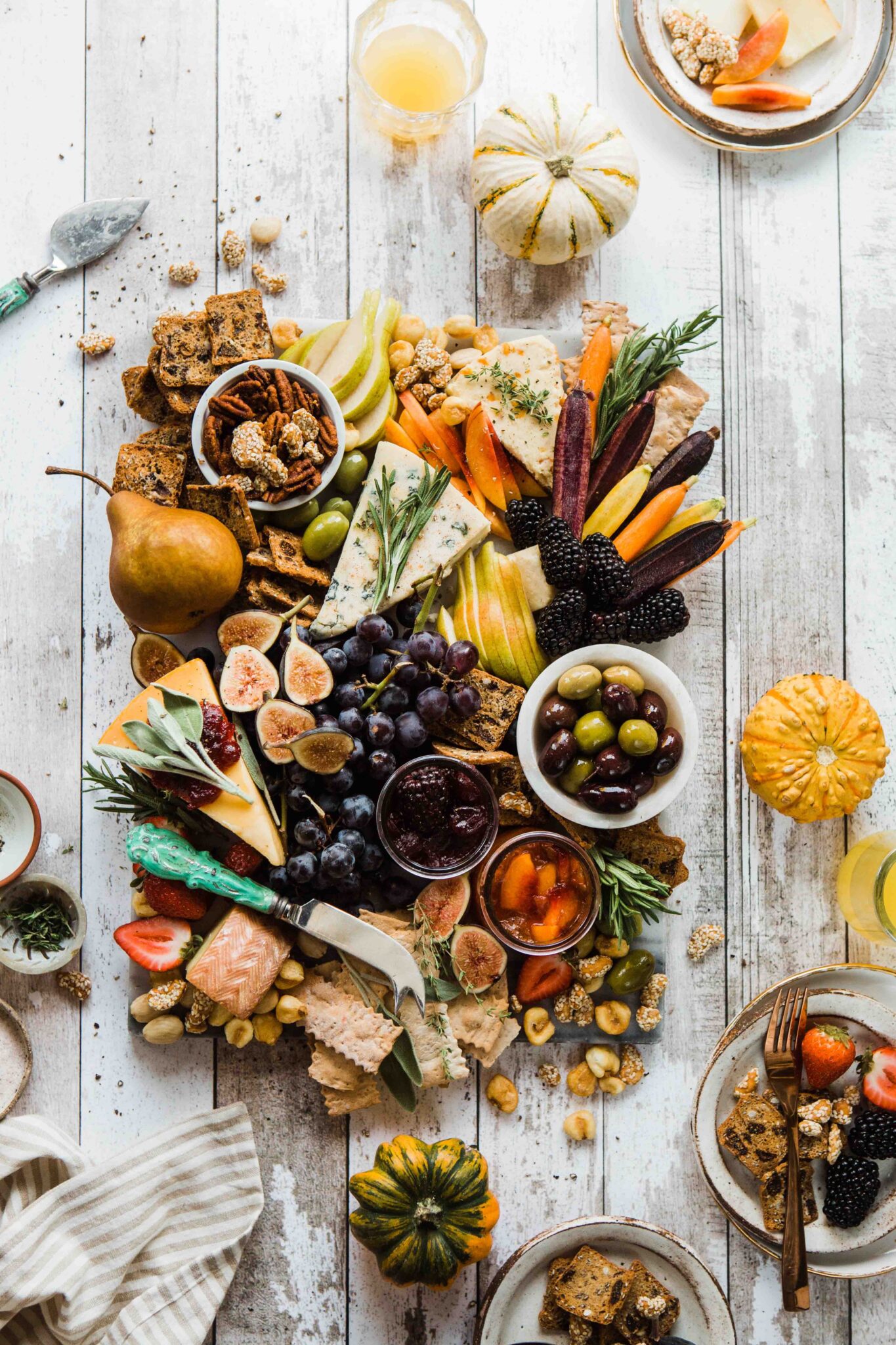 The 7 Essential Nutrients Our Body Needs From The Food We Eat. – The ...